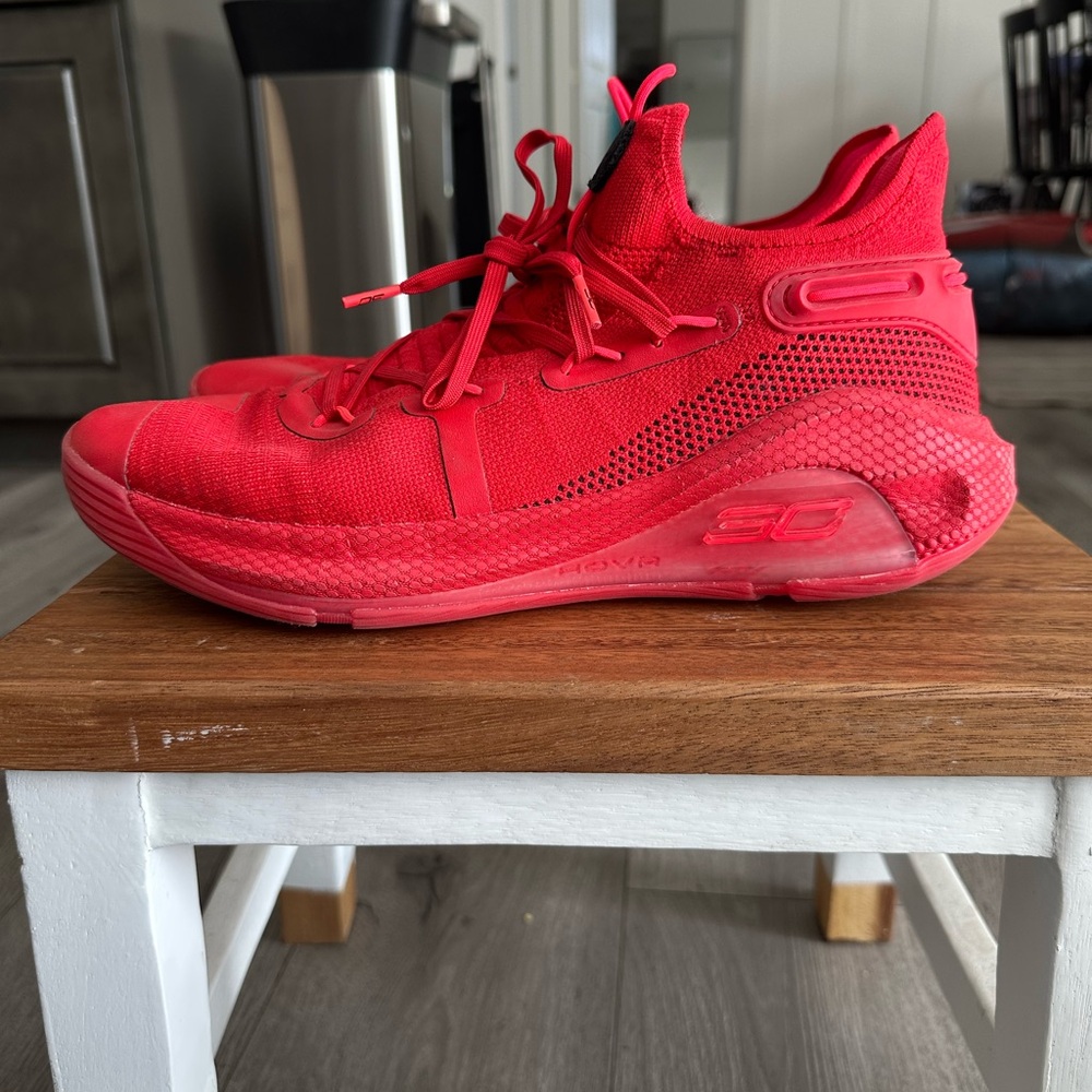Red Under Armour Curry 6- Red “Heart Of The Town” - Gem